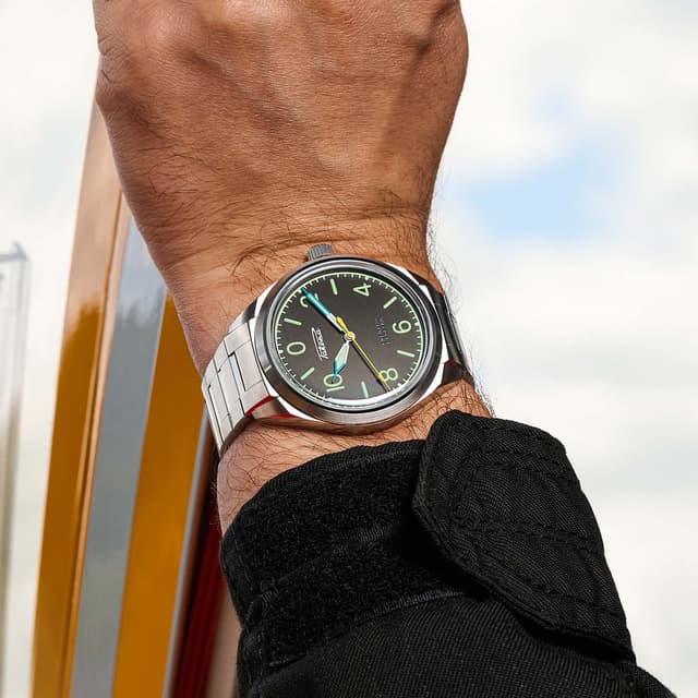 Pilot | Buy tool watches – Official online store of the Raketa Watch Factory